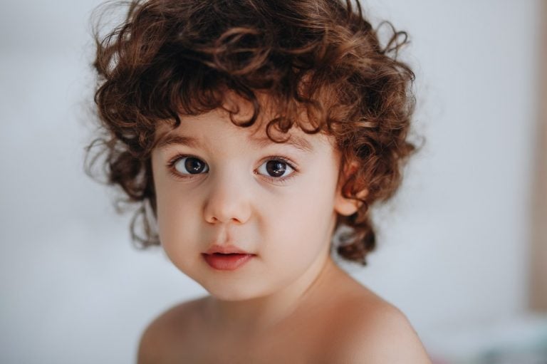 Haare schneiden für Kinder: Tipps und Anleitung für den Kinderhaarschnitt