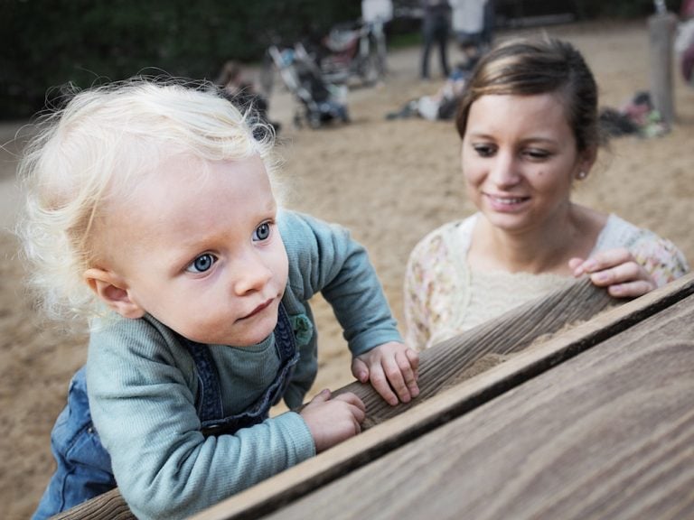 Resilienz bei Kindern: Relienzförderung in Kita, Schule und zu Hause