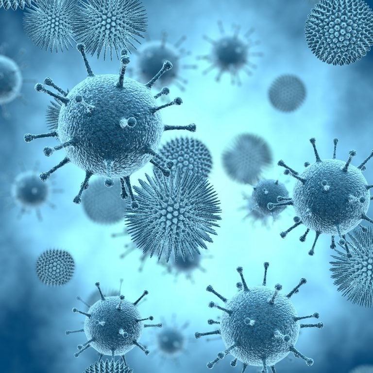 Rote Augen beim Kind: Mögliche Ursachen und Behandlungsmöglichkeiten