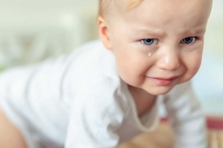 Ängste bei Kindern: Angstphasen & Tipps zum Umgang mit Kinderängsten